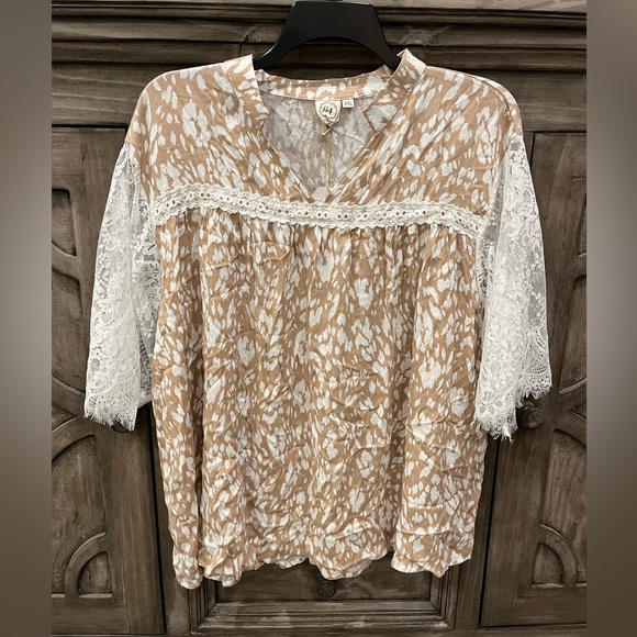 Grace & Emma | Tops | Nwt Womens Boutique Grace Emma Ge Tanwhite Lace ...